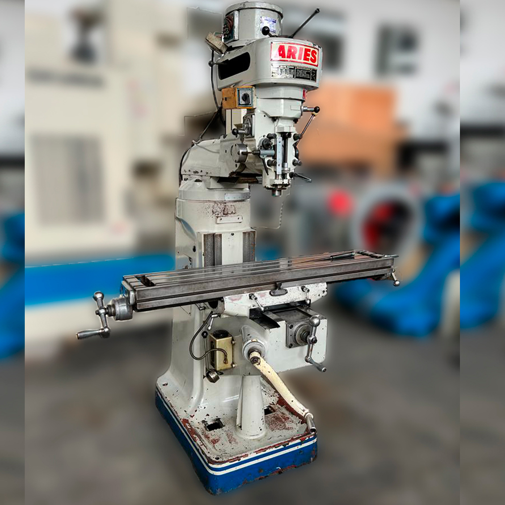 Fresadora Aries modelo 2-VS (9"x49") R8 - Tecnomaquinaria