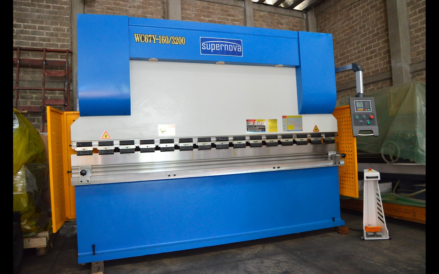 Dobladora de metal: ¿cómo usarla adecuadamente? - Tecnomaquinaria